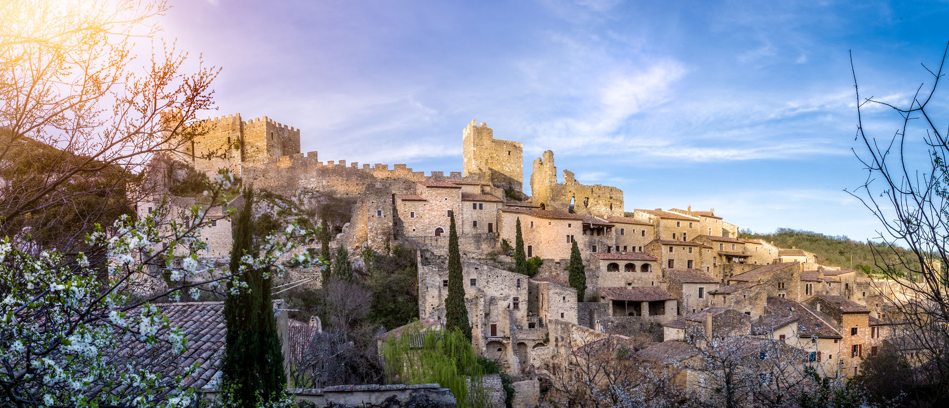 Saint-Montan, Village de Caractère - Gîtes et chambres d'hôtes en Ardèche